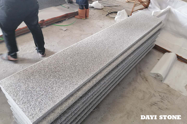 G603-10 Light Grey Stone Steps Top and front edge round flamed : Xiamen ...