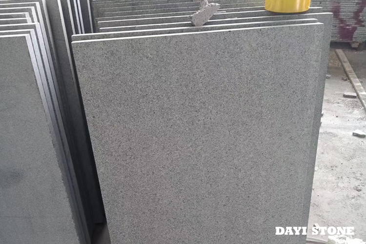 G654-5 Dark Grey Granite Stone Slabs top flamed othrs sawn : Xiamen ...