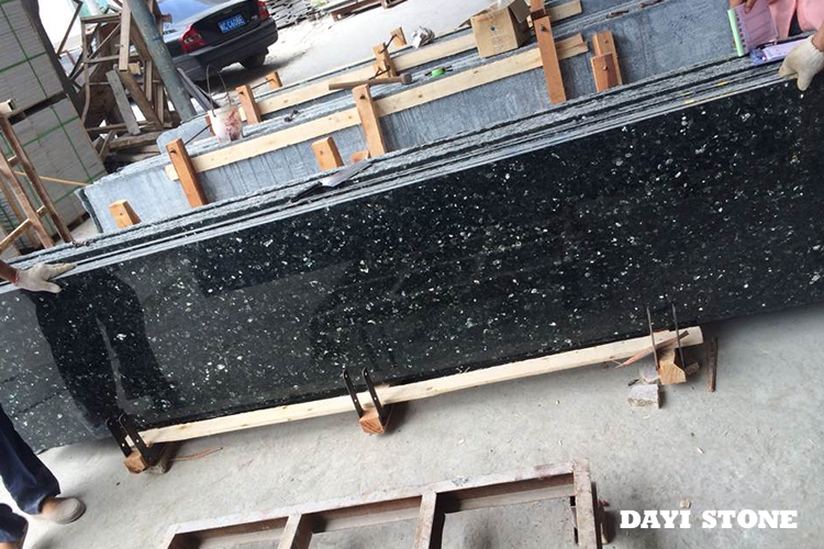 Half Granite Slabs Emerald Pearl Surface polished edges natural 240up x ...